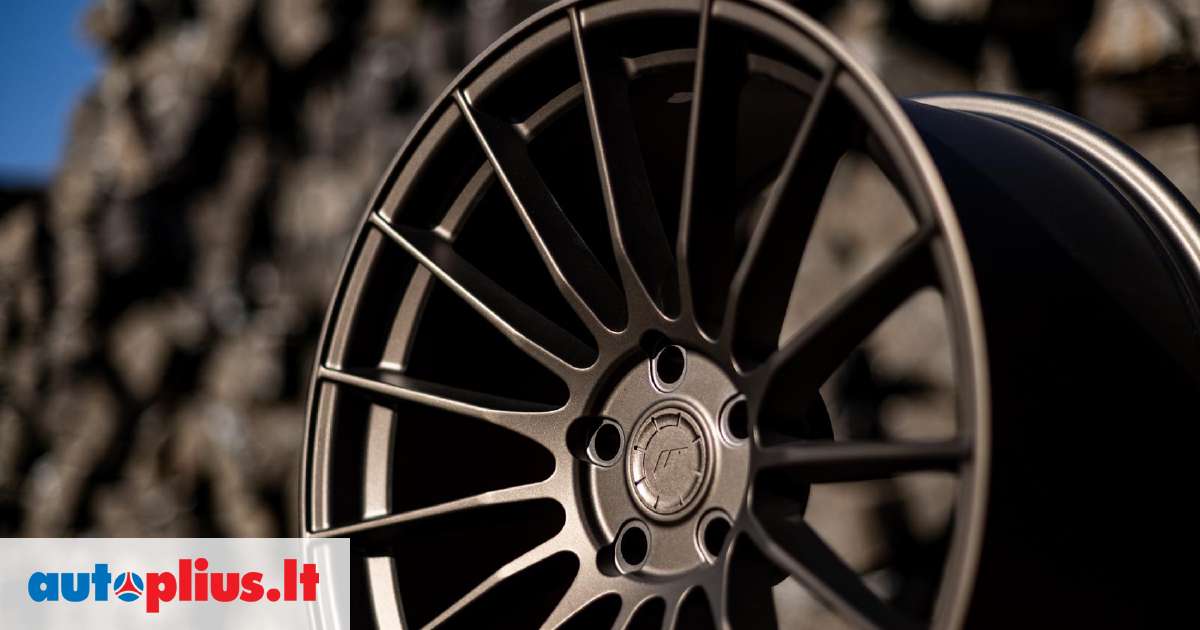 Japan Racing SL05 FlowFormed, light alloy, R18 | A27216865