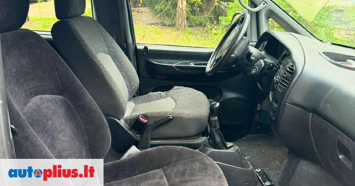 Hyundai H1, 2.5 l., mpv / minivan 2001 m., | A27307819