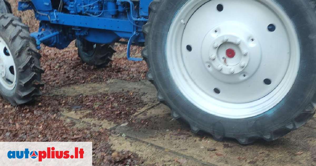 T40 T40AM, traktoriai 1987 m., | A25013373