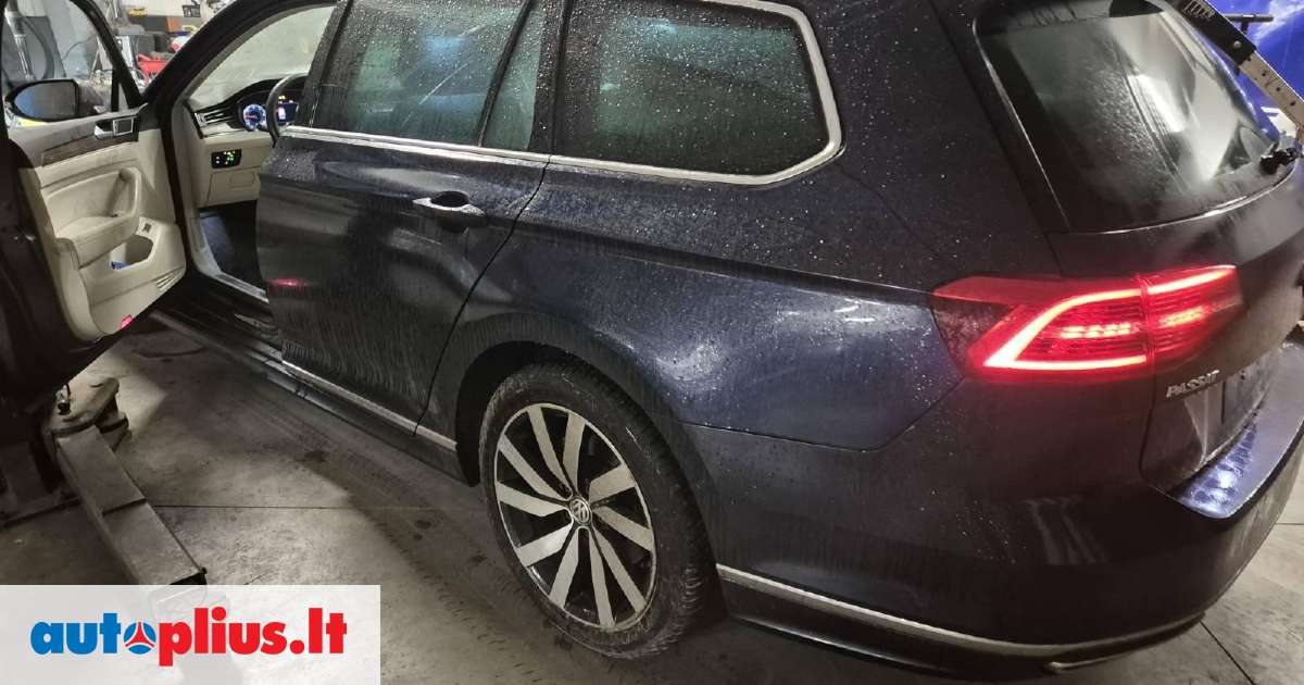 Volkswagen Passat, CUA, R-Line, Spalvos kodas lh5x variklio kodas cua ...