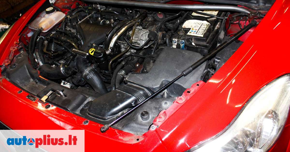 Volvo C30 Vovlo c30 2 litru dyzelis r design platus naudotų detalių pa ...