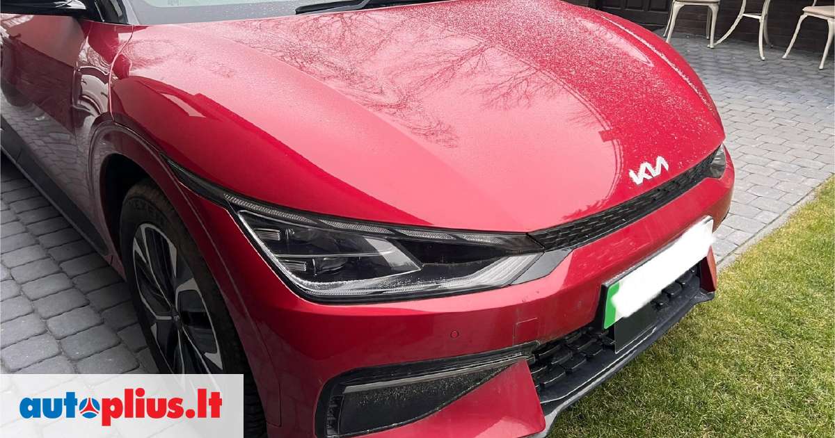 Kia EV6 dalimis. Nera baterijos nera kapoto bamperio sparnu lempu 2022 ...