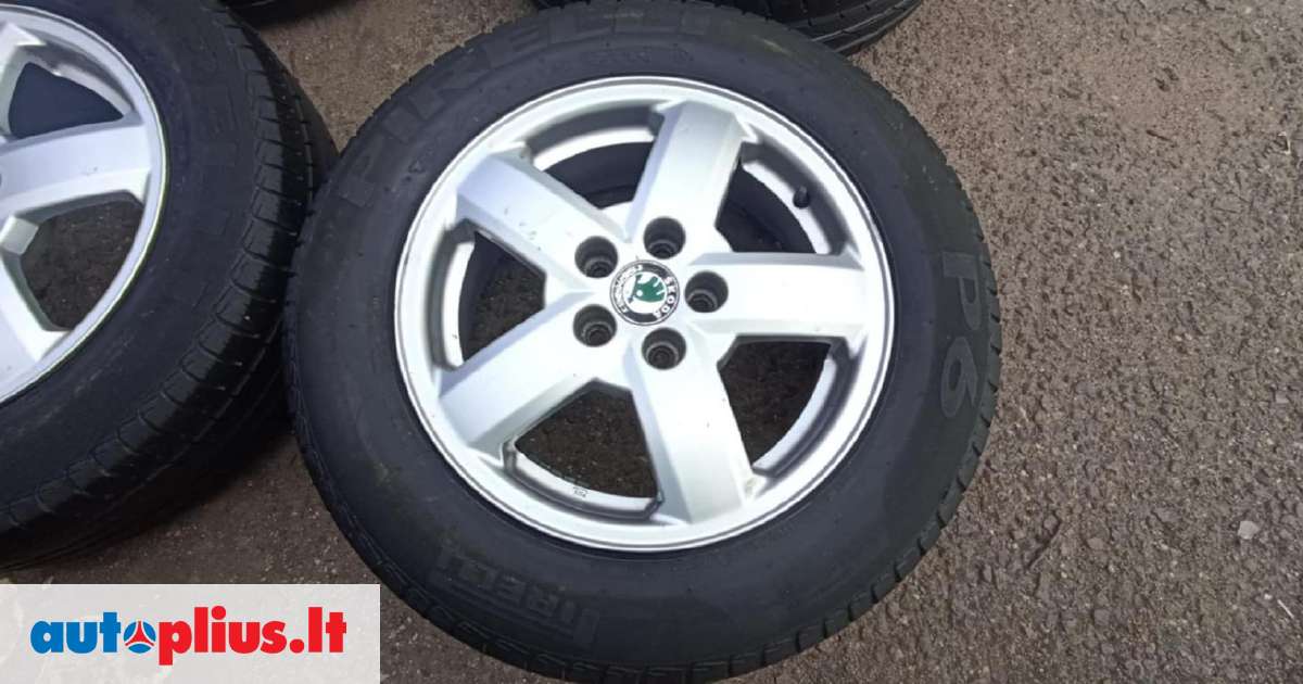 Skoda Octavia/Fabia/Roomster, lengvojo lydinio, R15 | A28280452