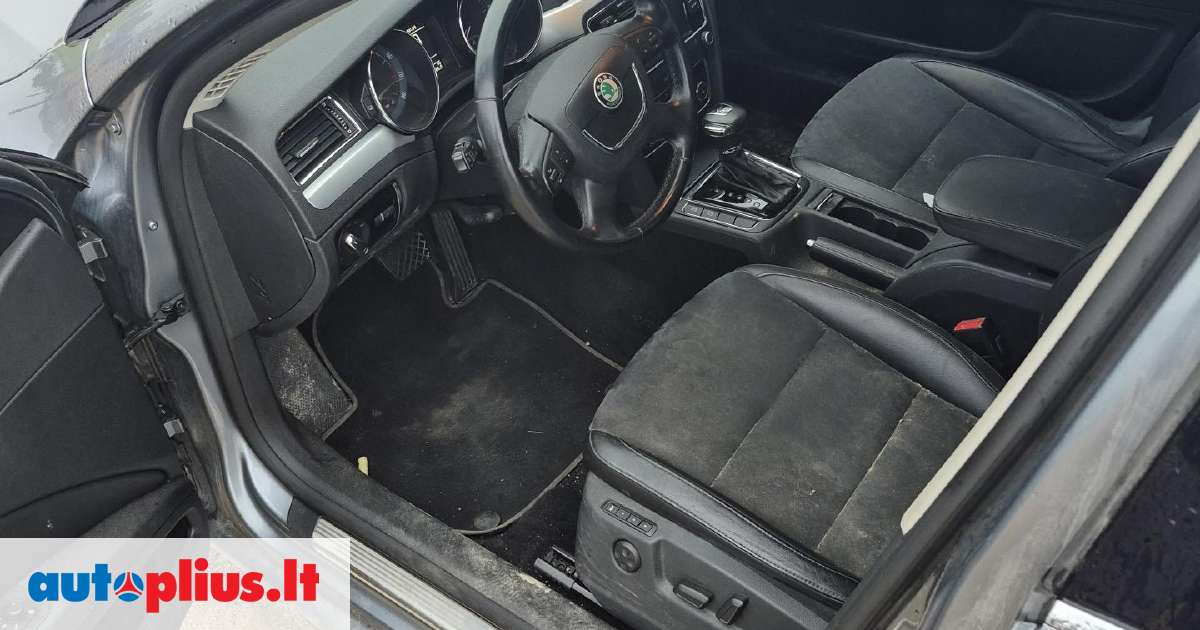 Skoda Superb dalimis. Variklio defektas kebulas geros būklės dar yra ...