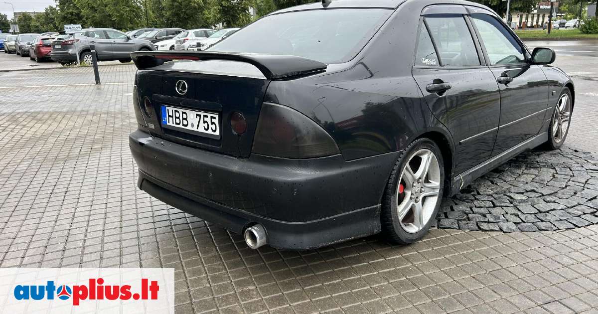 Lexus IS 200, 2.0 l., saloon / sedan 1999-08 m., | A28685857