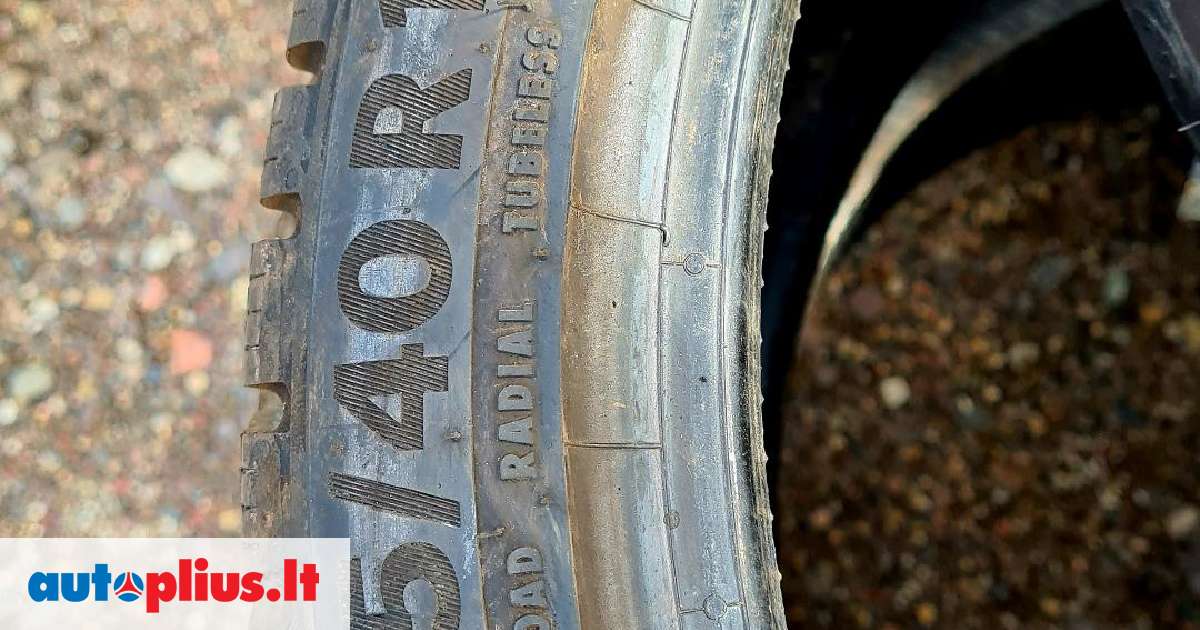 Continental, winter 205/40 R18 | A28875357