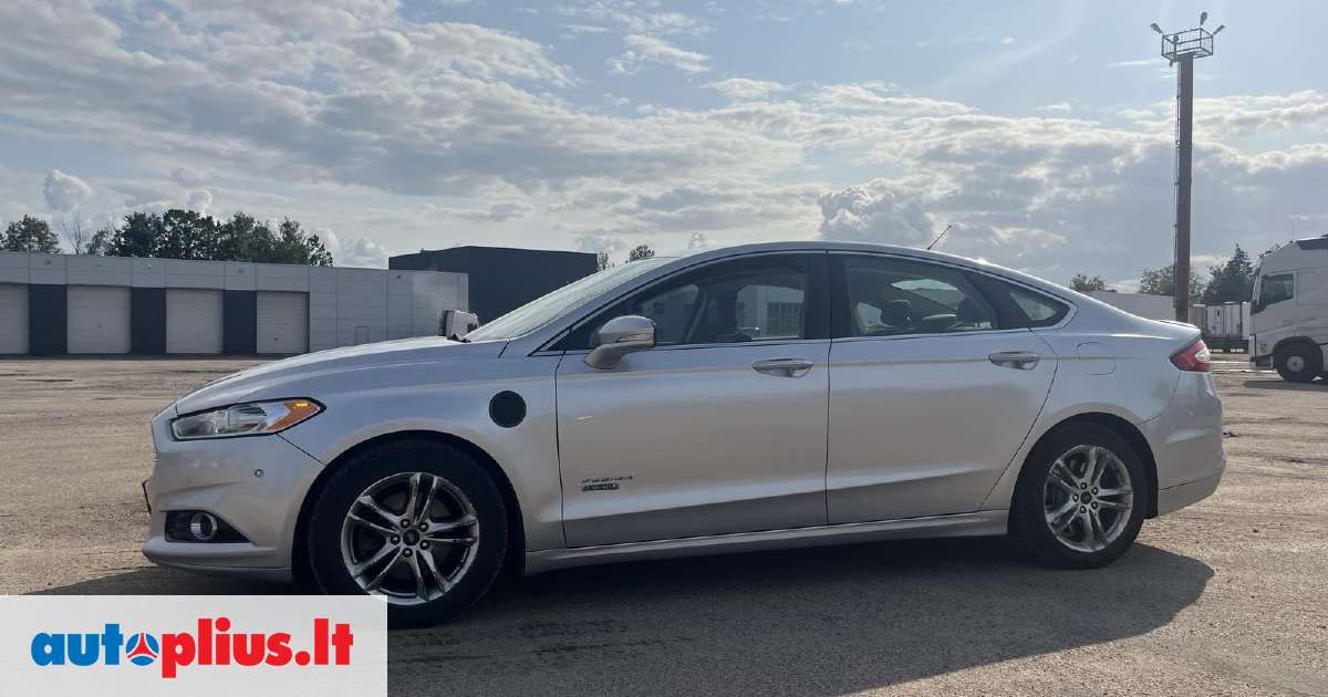 Ford Fusion, 2.0 l., saloon / sedan 2015-05 m., | A28912057