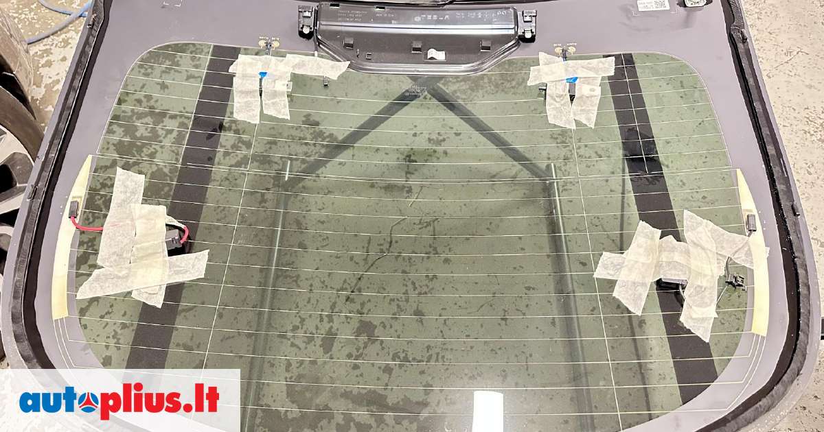 Tesla Model Y windows 2023-07 m., | A28947195