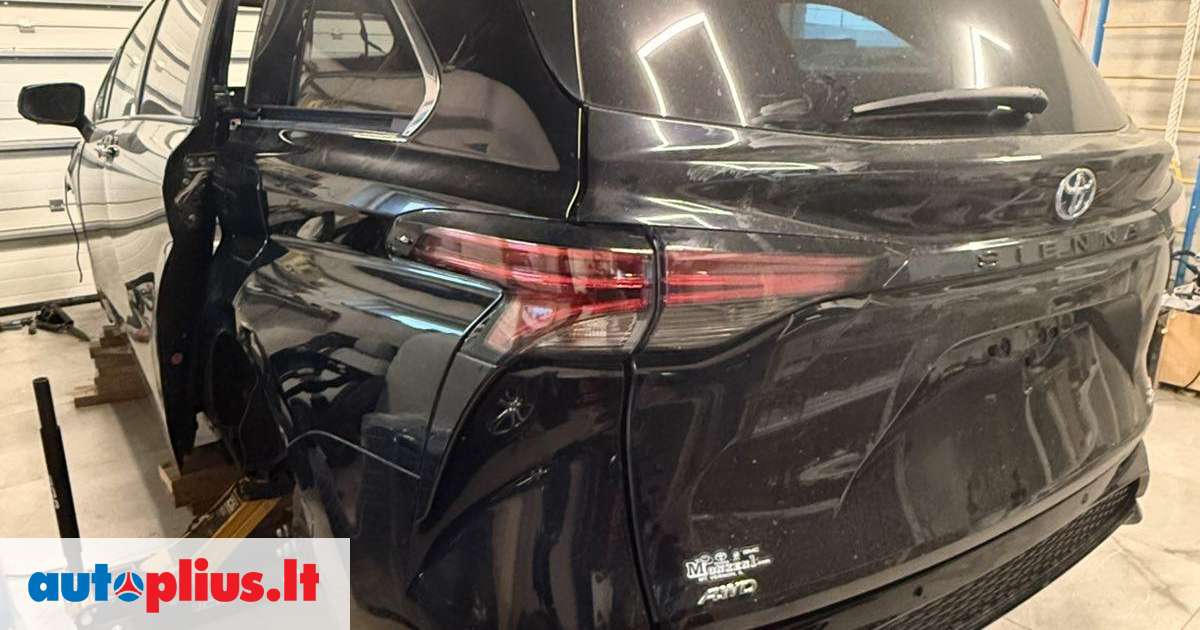 Toyota Sienna Parduodamas toyota siena kebulas bei kitos kebulo dalys ...