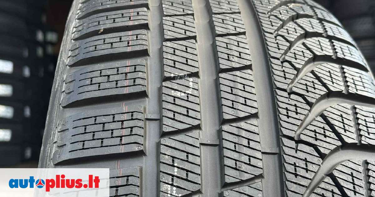 Pirelli P ZERO WINTER | NAUJOS, winter 255/35 R19 | A29280500