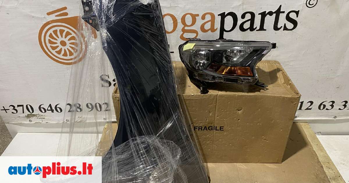 Ford Ranger L geros būklės sparnas ir žibintas taip pat galime ...