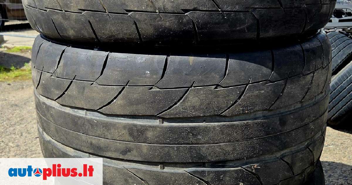 Nitto 555R2, vasarinės 305/35 R19 | A29519494
