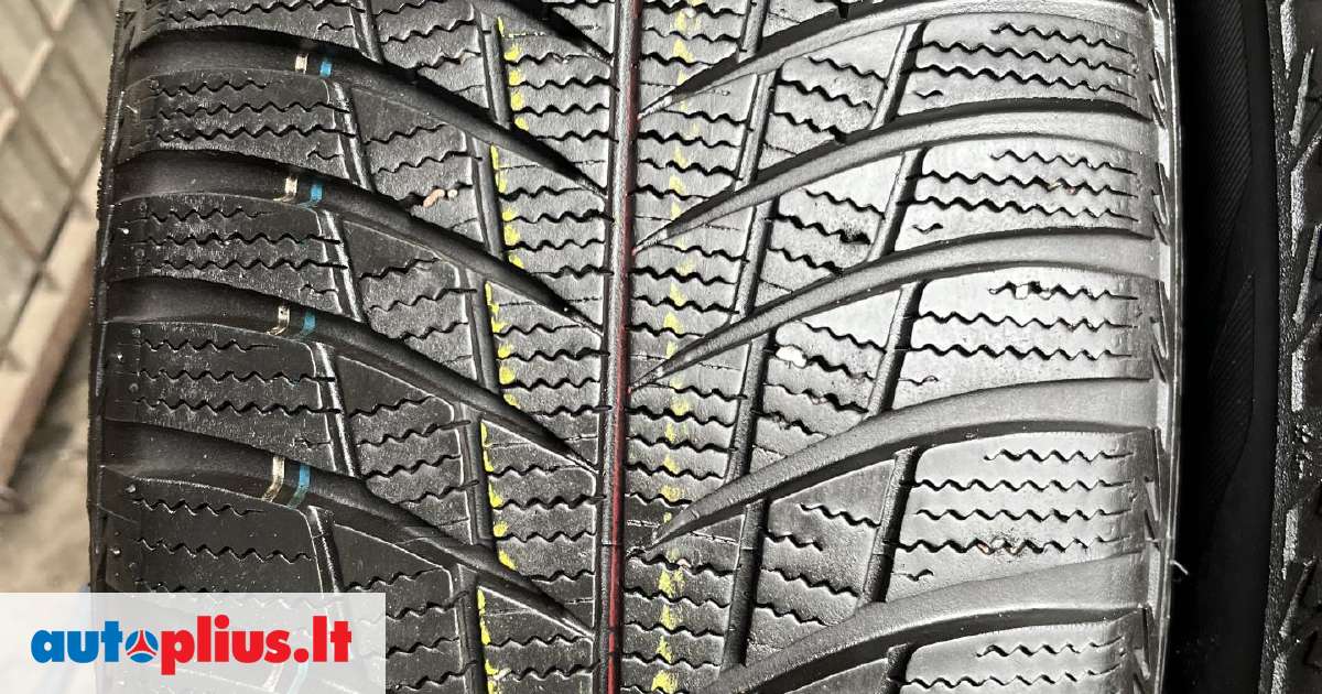 Bridgestone Blizzak LM001, winter 215/55 R17 | A29566951