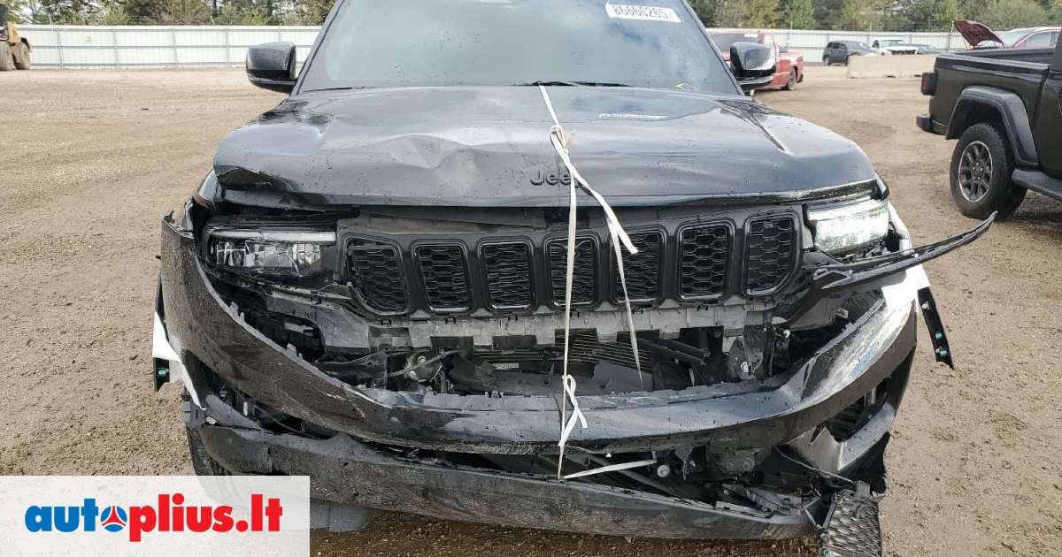 Jeep Grand Cherokee, TRUMPASIS, dalimis. Tik pradėtas ardyti 2023-08 m ...