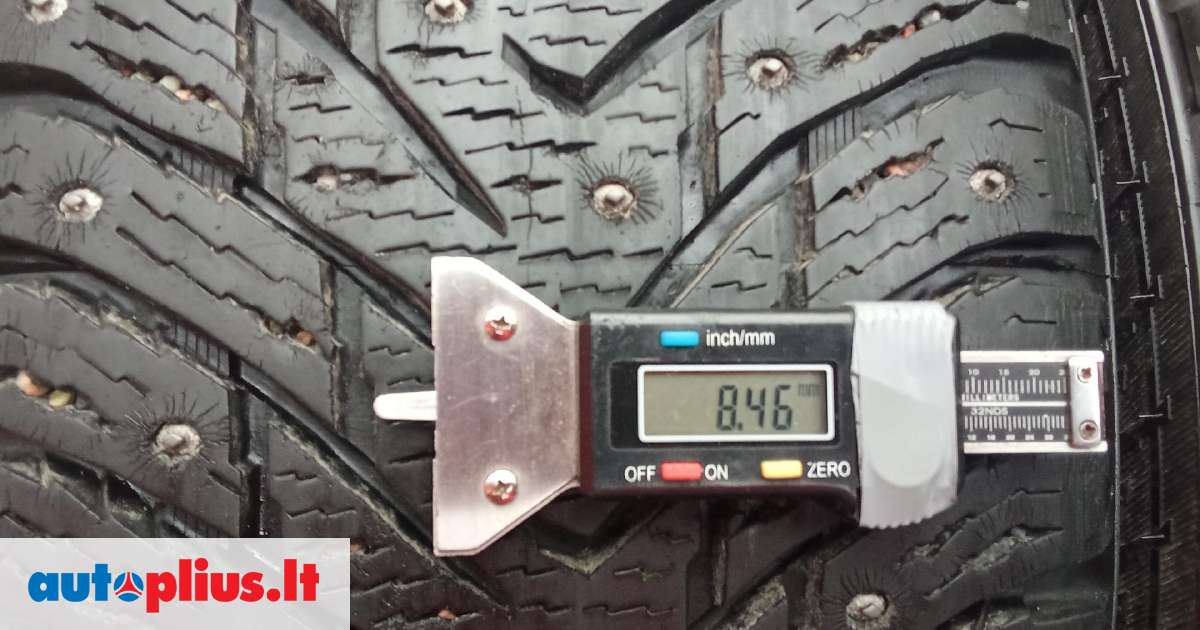 Nokian, žieminės 235/55 R17 | A29758441