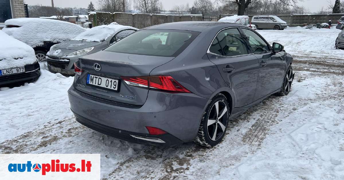 Lexus IS 300h, 2.5 l., sedanas 2017-03 m., | A29798031