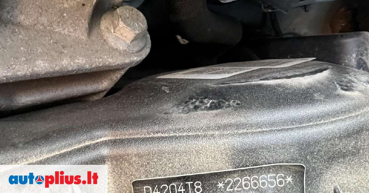 Volvo V40, D4204T8 88kw, for parts. Platus volvo detalių pasirinkimas ...