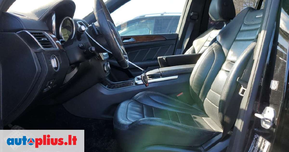 Mercedes-Benz ML63 AMG Mercedes benz ml class 63 amg 5 5l awd 2015 metų ...