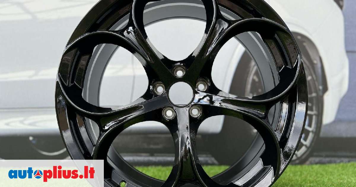 Autowheels Alfa Romeo Rolo Style Giulia, lengvojo lydinio, R18 | A31098720