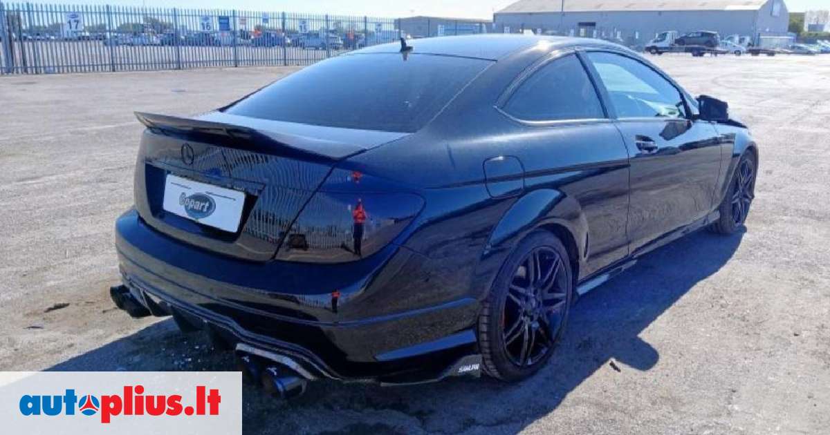 Mercedes-Benz C klasė Dalimis rida labai maza 105 000 km 2013-05 m ...
