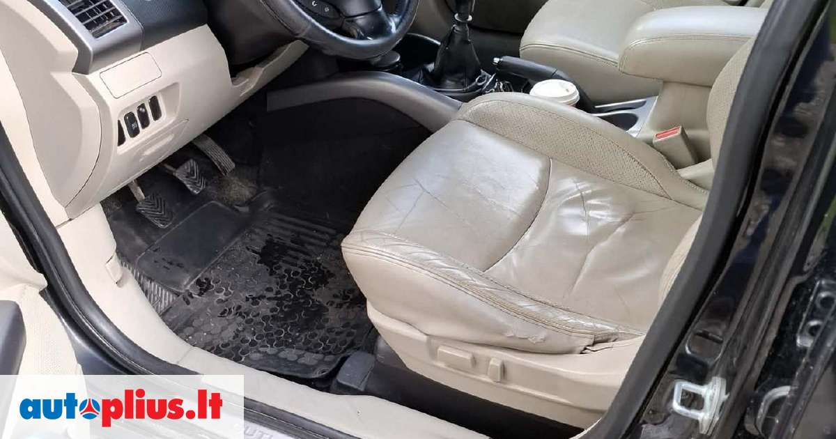Mitsubishi Outlander, 2.0 l., off-road / crossover 2007-08 m., | A31154760