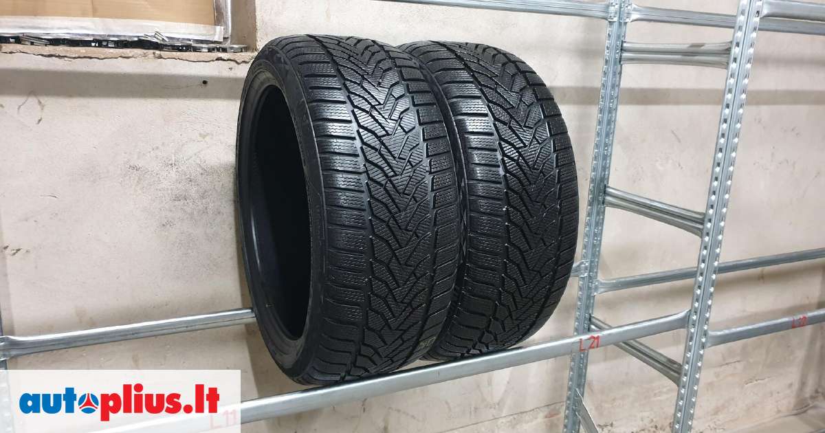 Uniroyal Winter Expert apie 9mm, winter 245/40 R19 | A31180254