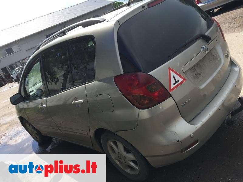 Toyota Corolla Verso dalimis 2003-02 m., | A7920989